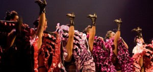 French Cancan – The spirit of Paris – Lou'ise going out